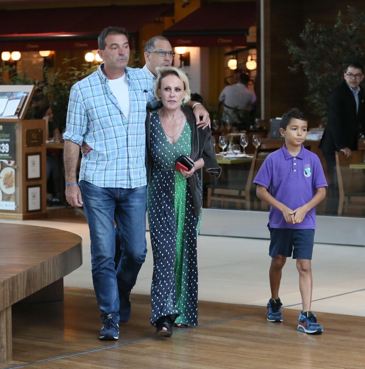 Foto: Ana Maria Braga e Johnny Lucet se conheceram em Portugal, onde ...