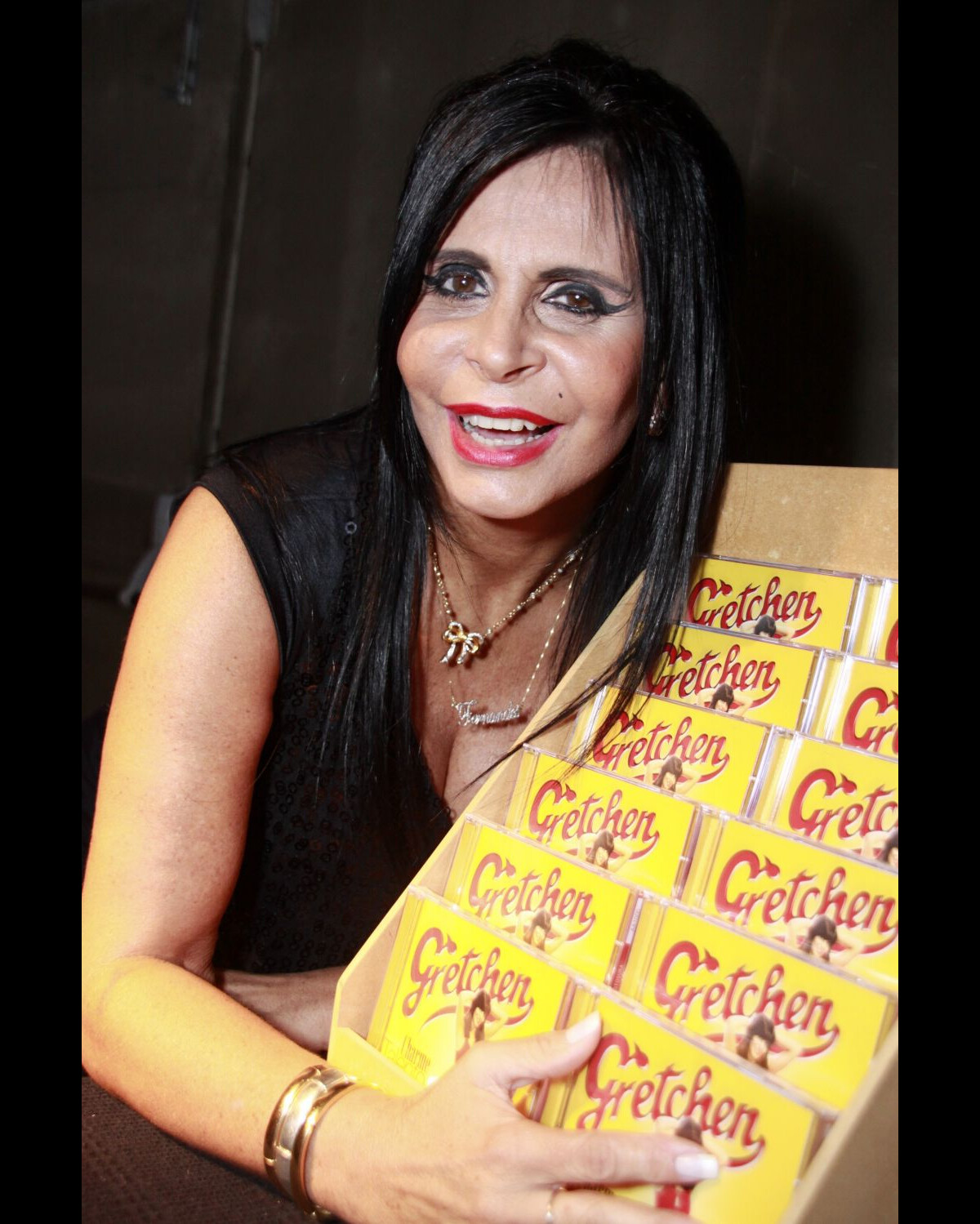 Foto: Gretchen posa no lançamento da coletânia de sucessos da própria ...