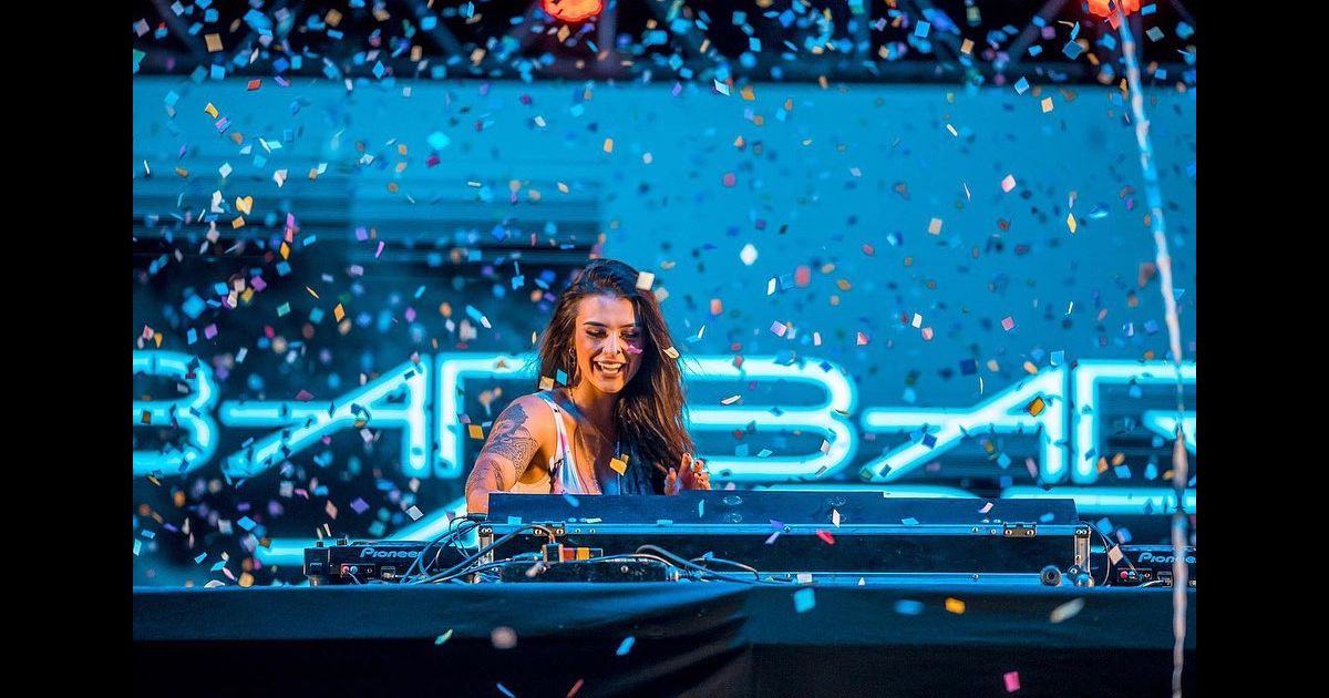 DJ Bárbara Labres lamenta preconceito na carreira - Purepeople