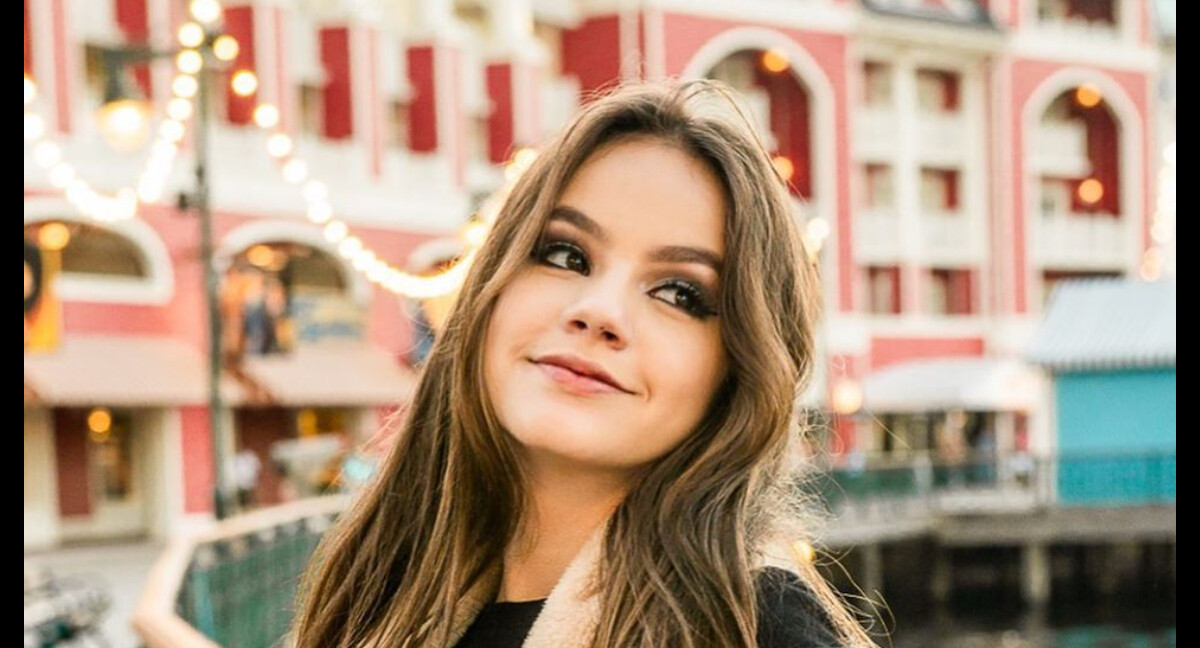 Foto: Bela Fernandes adianta castigo para Bela na novela 'As Aventuras ...