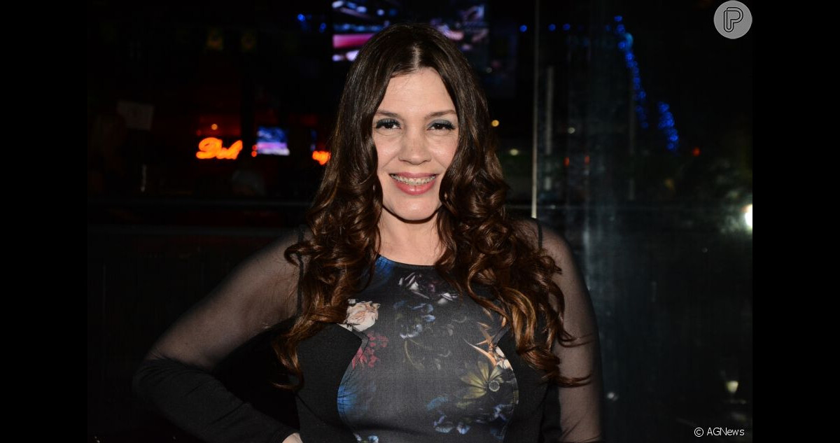 Foto: Simony renovou o visual e voltou a ficar morena - Purepeople