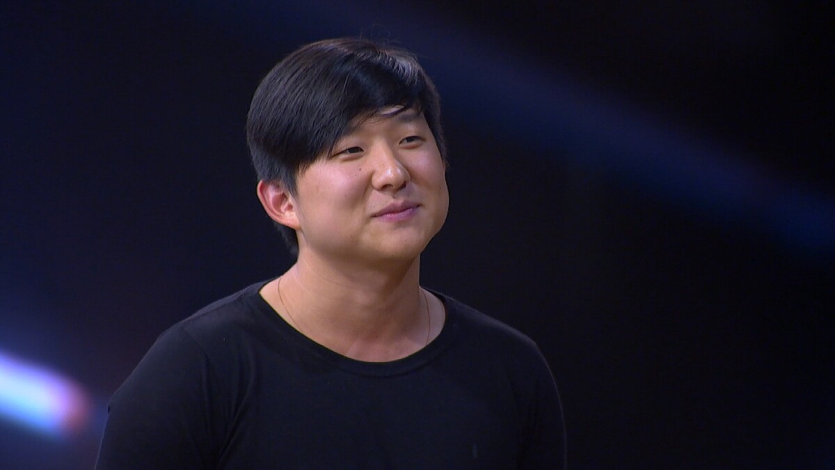 Foto: Pyong Lee é um dos finalistas do 'Ilha Record', mas excluiu todas ...
