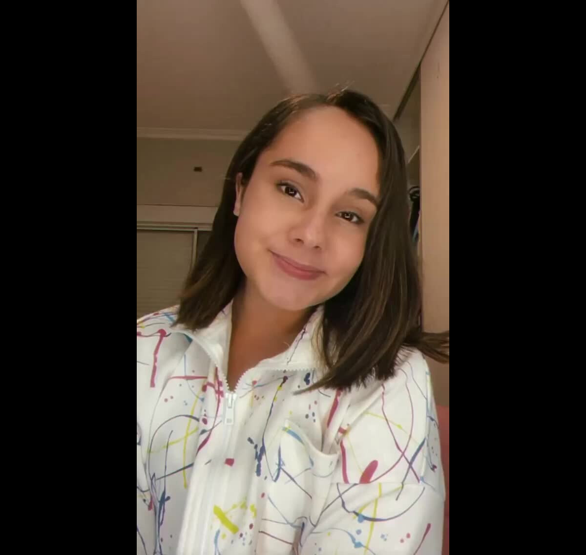 Vídeo: Sienna mostra em suas redes sociais vocação para a música ...