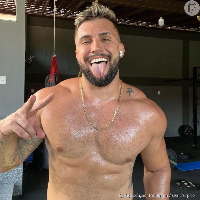 Arthur Picoli explicou que chegou a pensar mais de uma vez em abandonar ...