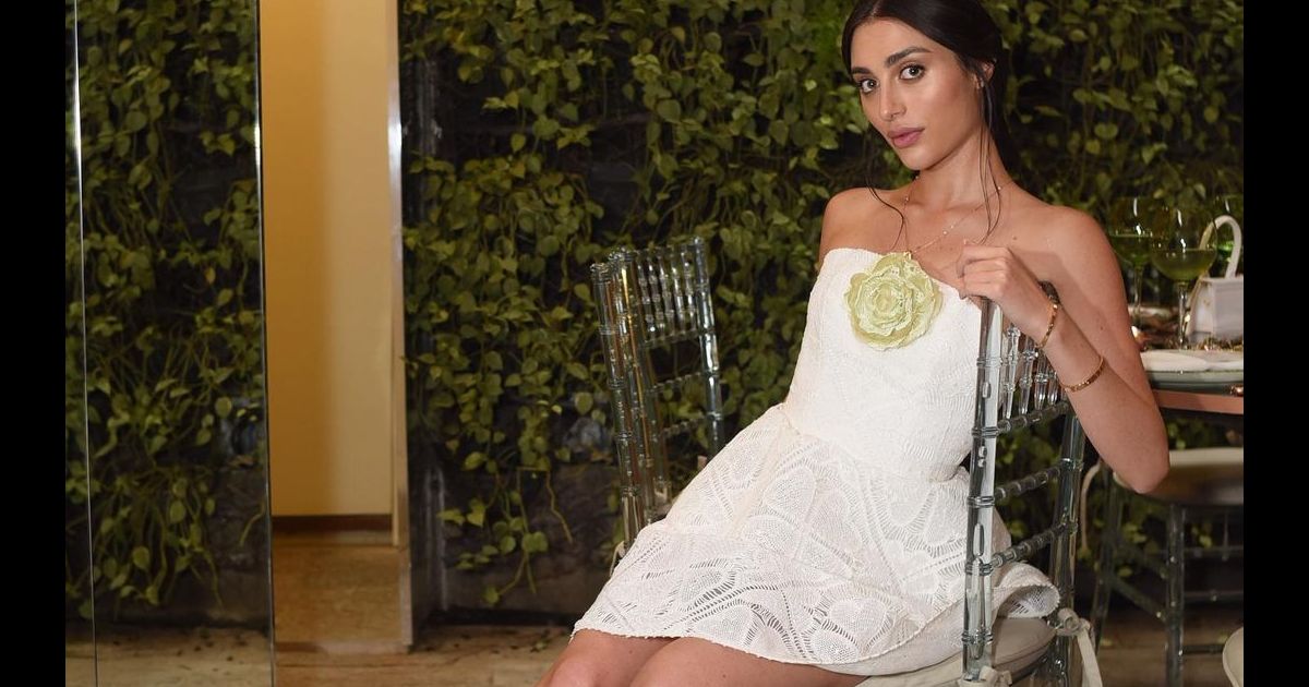 O primeiro trabalho de Elisa Zarzur foi para a Cartier, uma joalheria ...