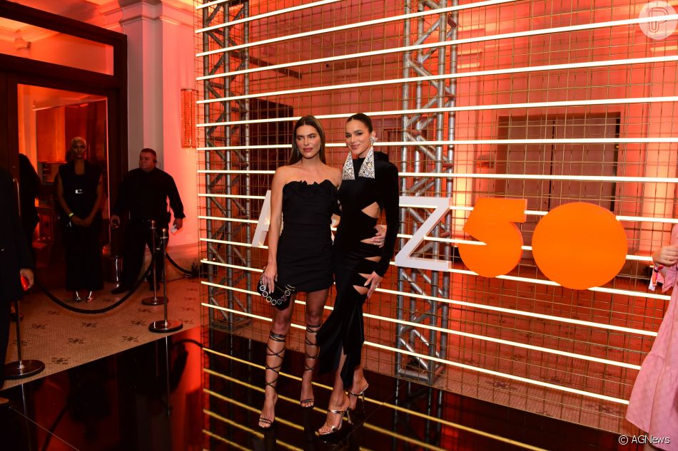 Look de Bruna Marquezine: atriz adota tendência cut out e utiliza ...