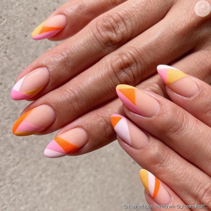 Unha francesinha com elementos gráficos: essa nail art combina laranja ...