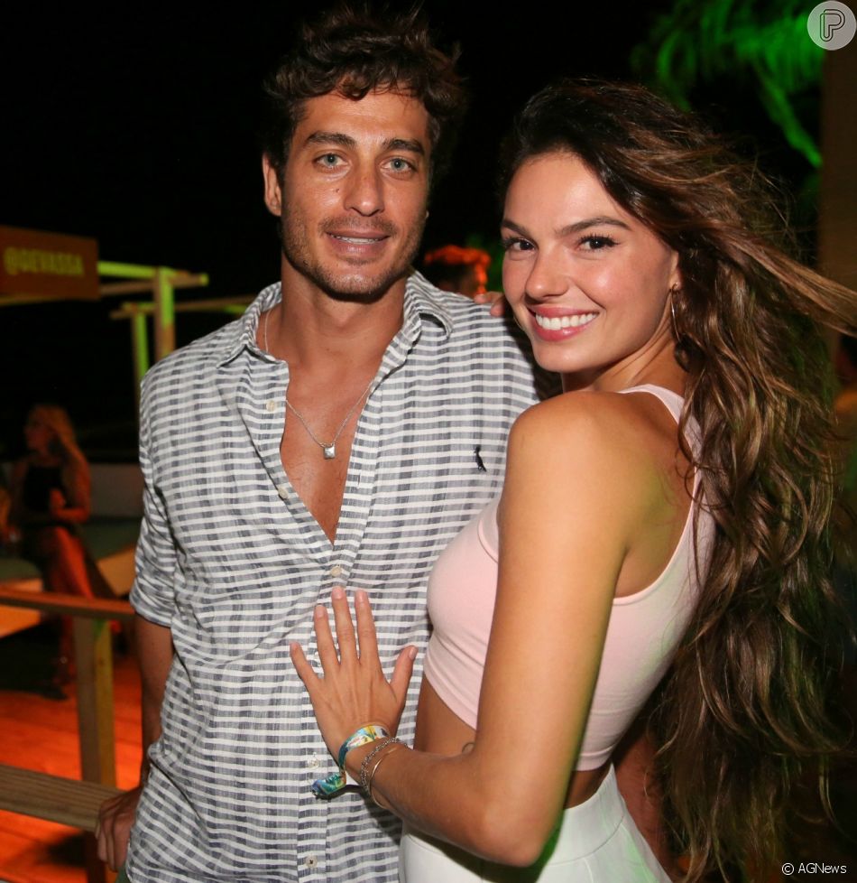 Isis Valverde: ex-marido da atriz, André Resende é flagrado aos beijos ...