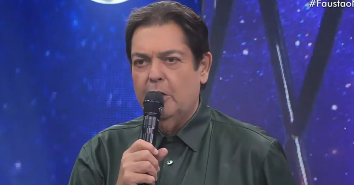 Faustão recebeu proposta da Record para programa aos domingos - Purepeople