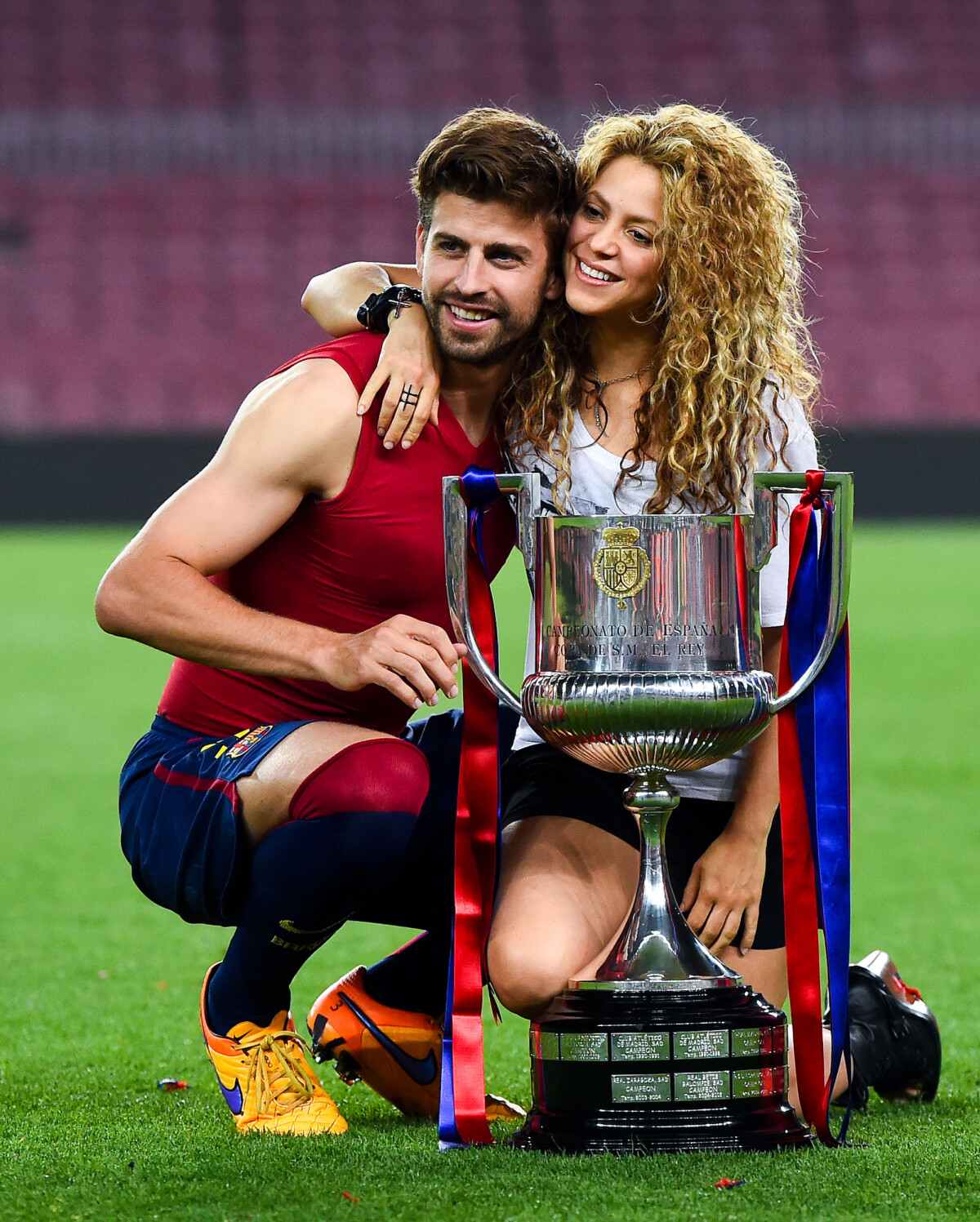 Foto: Gerard Piqué traiu Shakira com Clara Chía e teria repetido a ...
