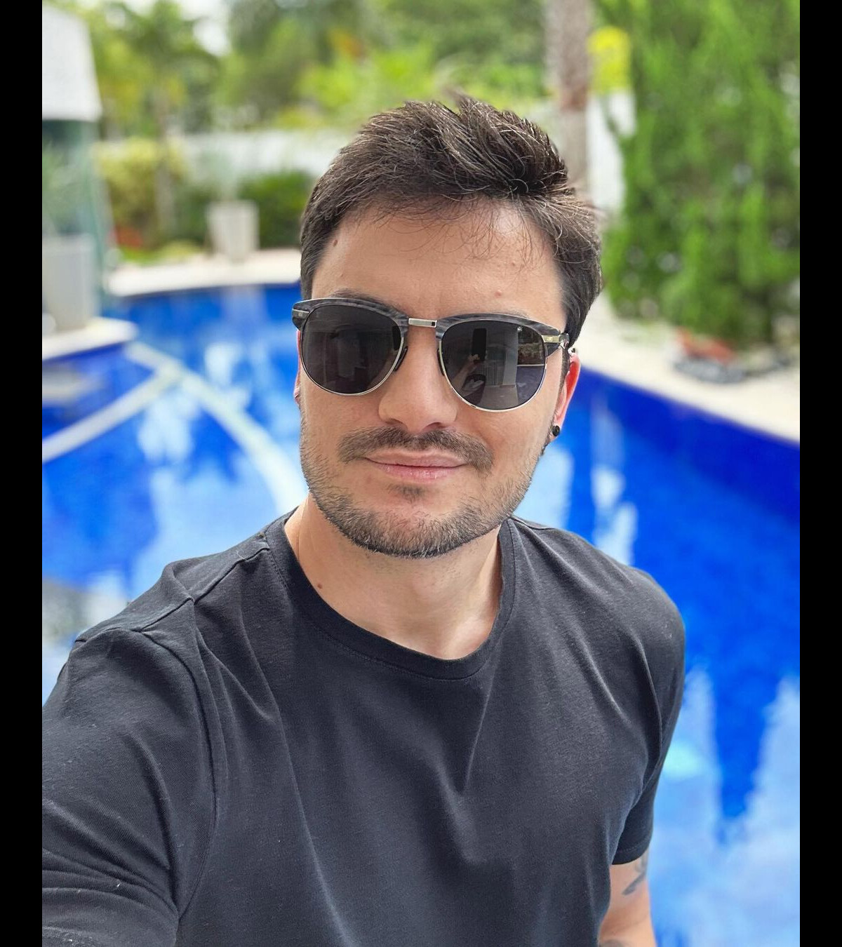 Foto: Felipe Neto voltou a se defender: 'Só prova que ela não ouviu o ... Foto: Felipe Neto voltou a se defender: 'Só prova que ela não ouviu o ...