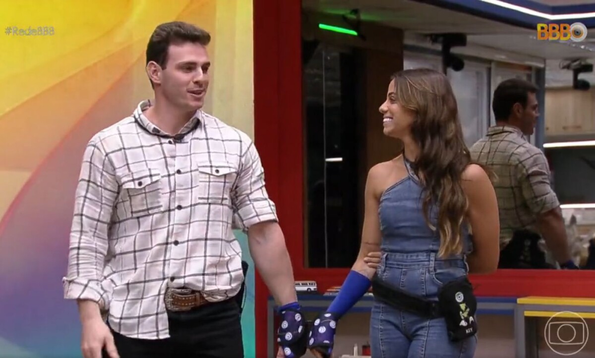 Foto: Gustavo e Key Alves entraram 'algemados' no 'BBB23' - Purepeople