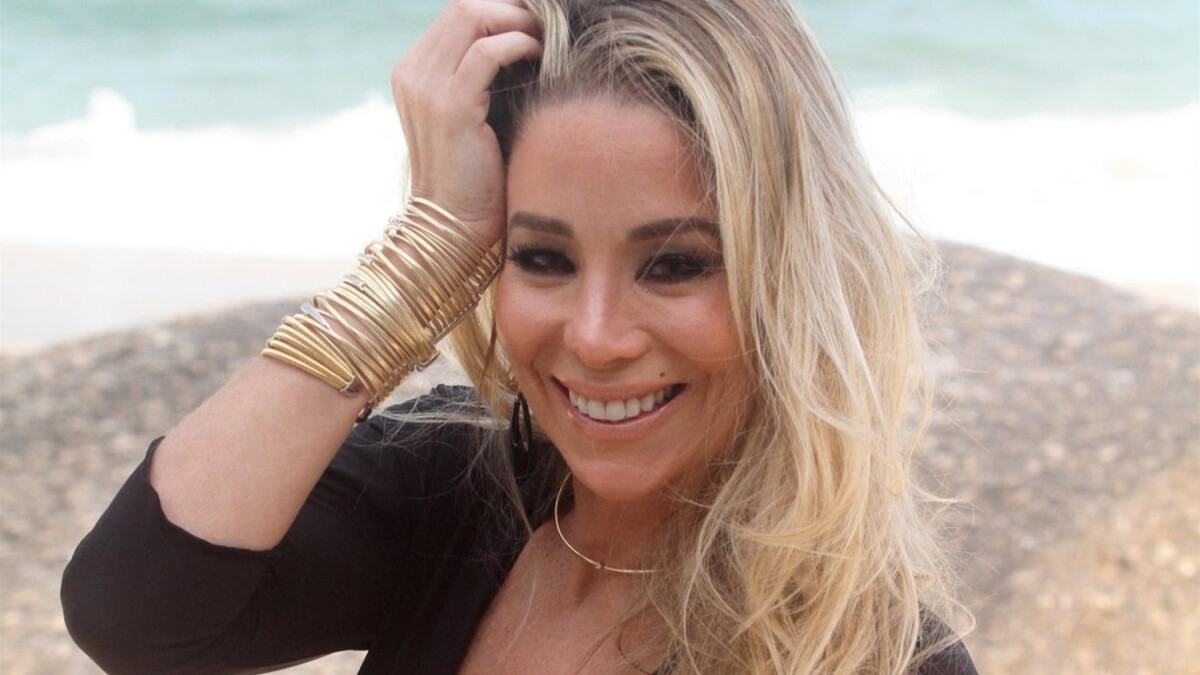Foto: Após citar maternidade solo, Danielle Winits falou do caso de ...