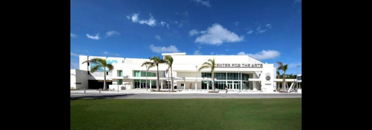 Foto: Miami Country Day School possui cerca de 1.270 alunos, de 26 ...