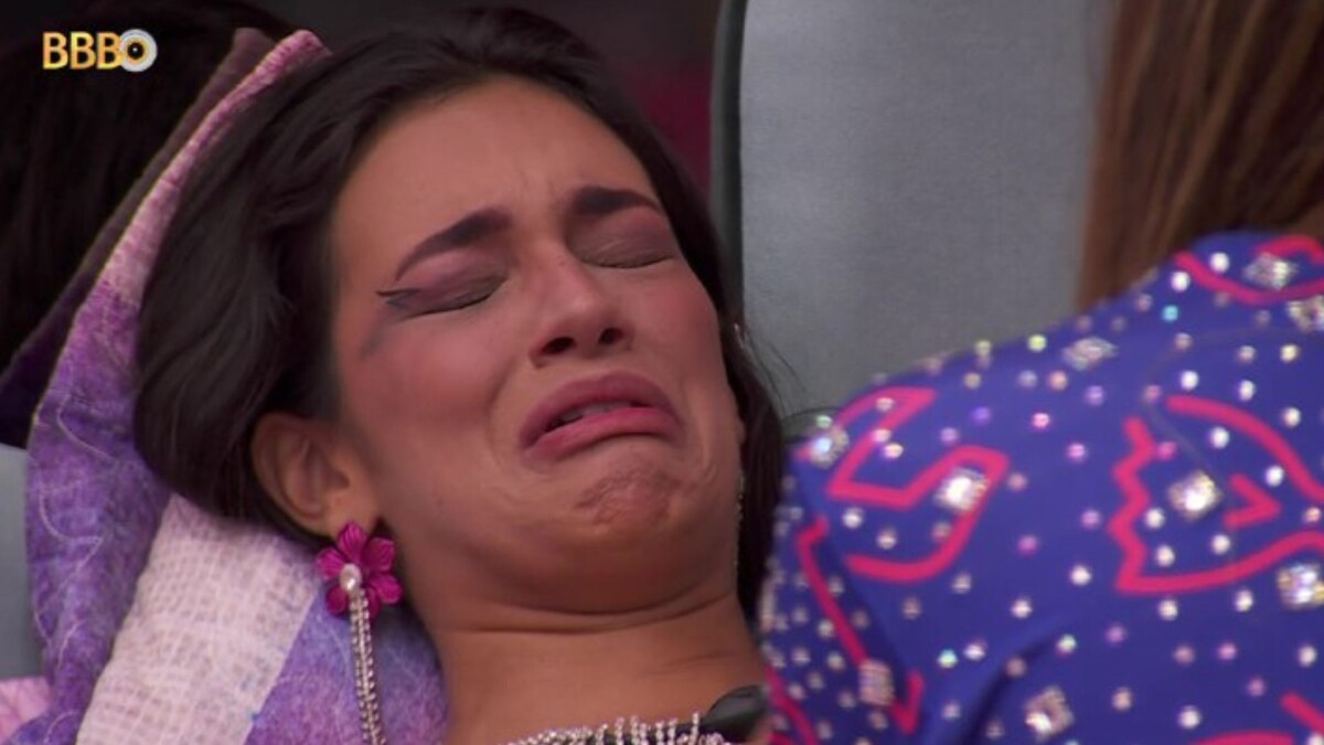 Foto: 'BBB 24': Alane chora após levar bronca de Tadeu Schmidt ao vivo ...