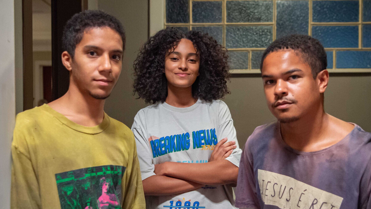 Foto: Em 'Renascer, Teca (Livia Silva) arma com Neno (Gabriel Lima da ...