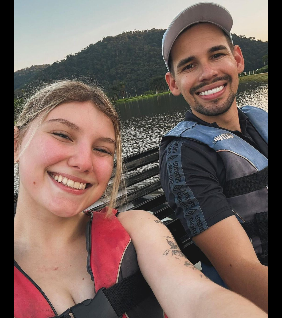 Foto: Aos 17 anos, influencer Isabel Veloso recebeu diagnóstico de ...