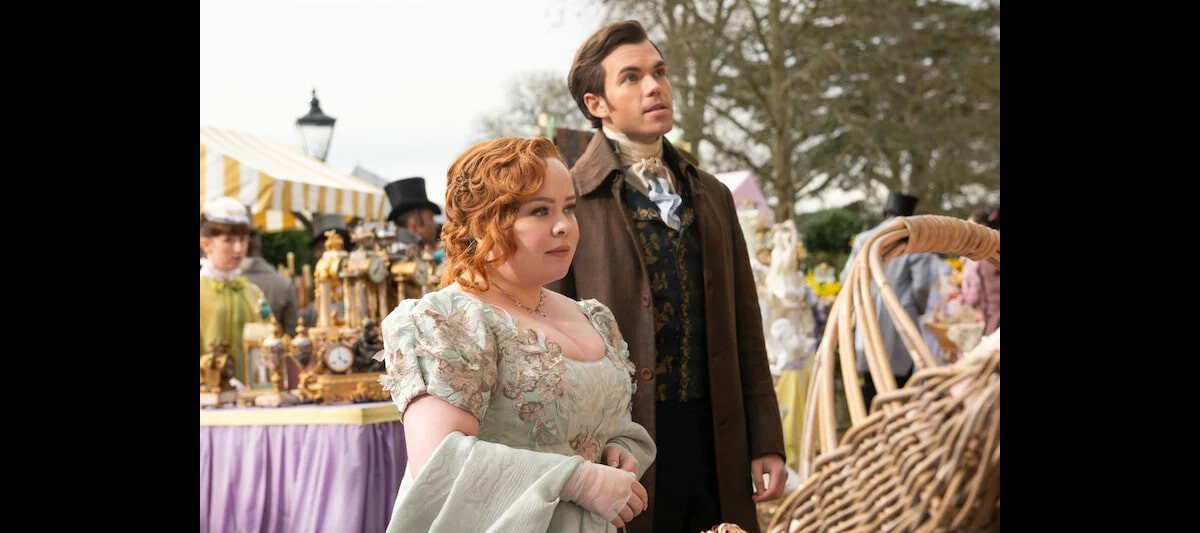 Foto: Luke Newton interpreta Colin em 'Bridgerton', sendo o personagem ...