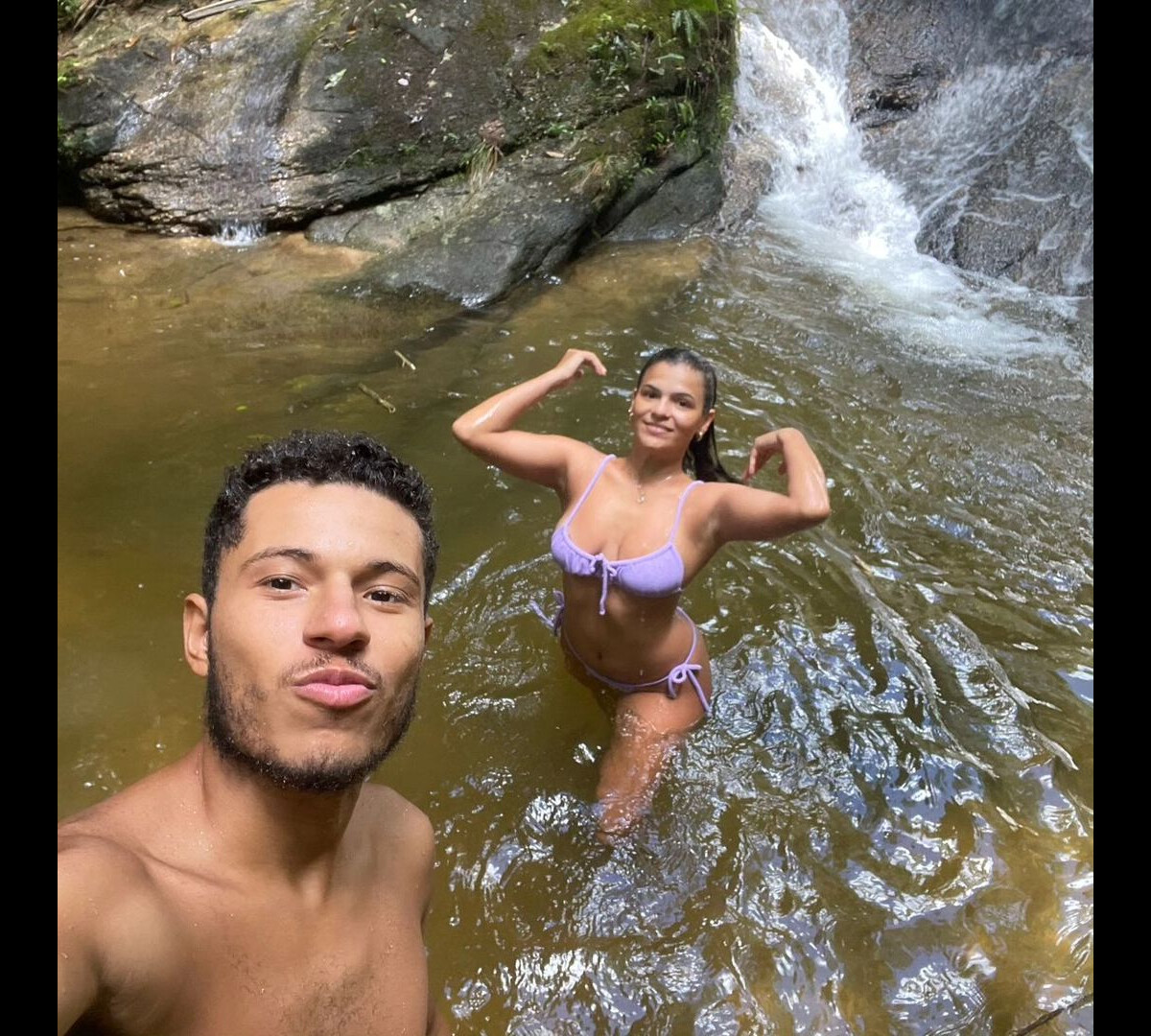 Foto: Uma foto de Luana Lima com o namorado na cachoeira está viralizando nas redes sociais ...