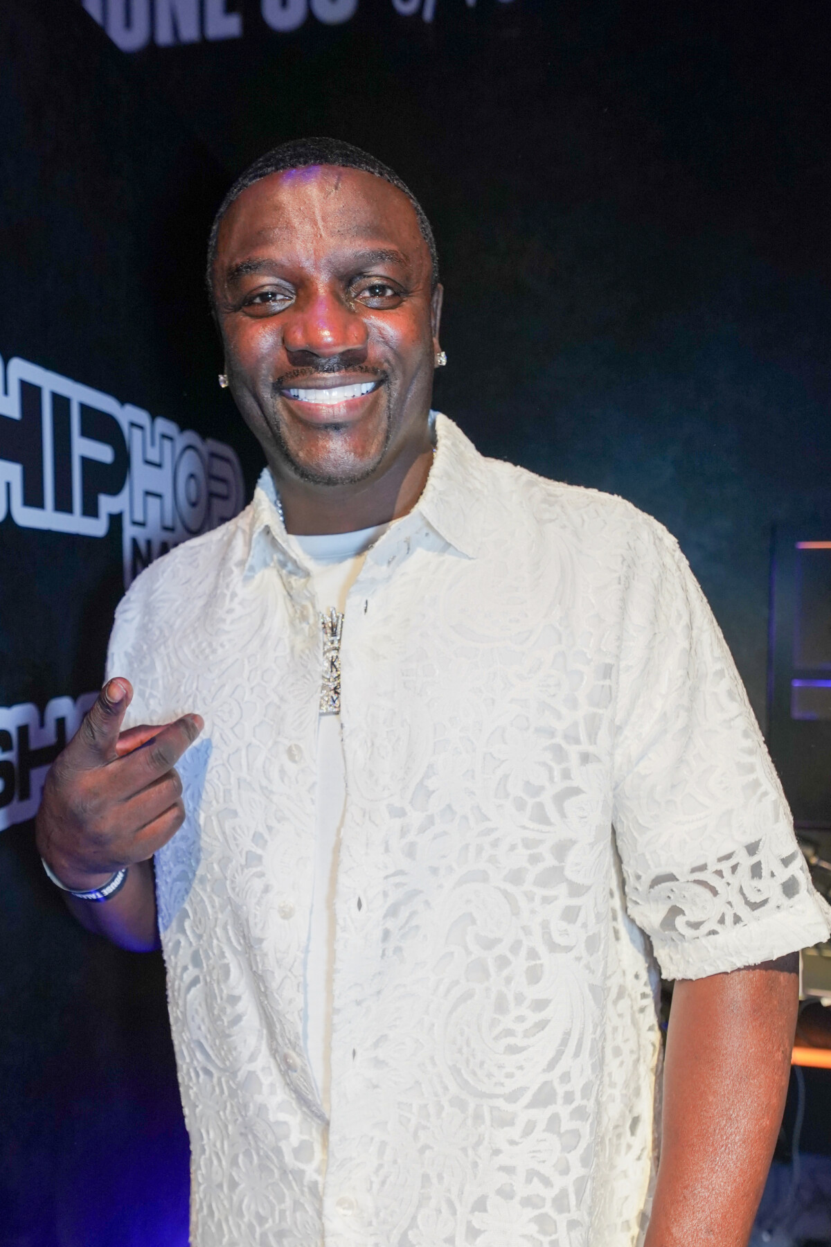 Foto: Akon é uma das atrações mais esperadas do último dia de Rock in ...