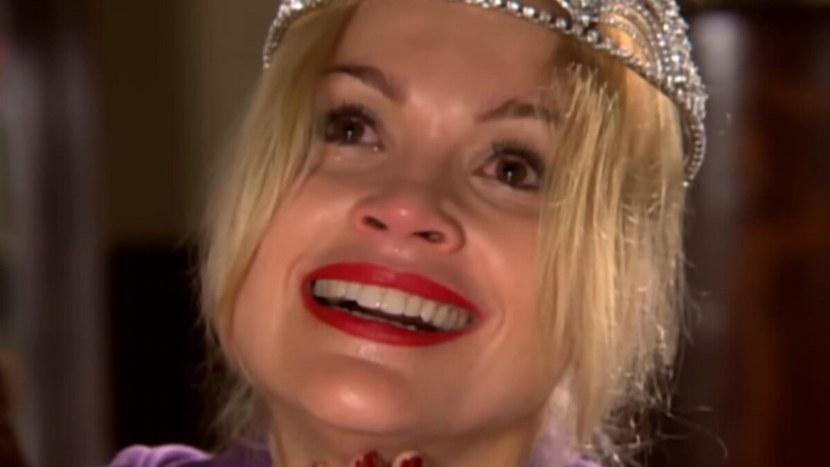 Foto: Em 'Alma Gêmea', Cristina (Flavia Alessandra) coloca fogo no ...
