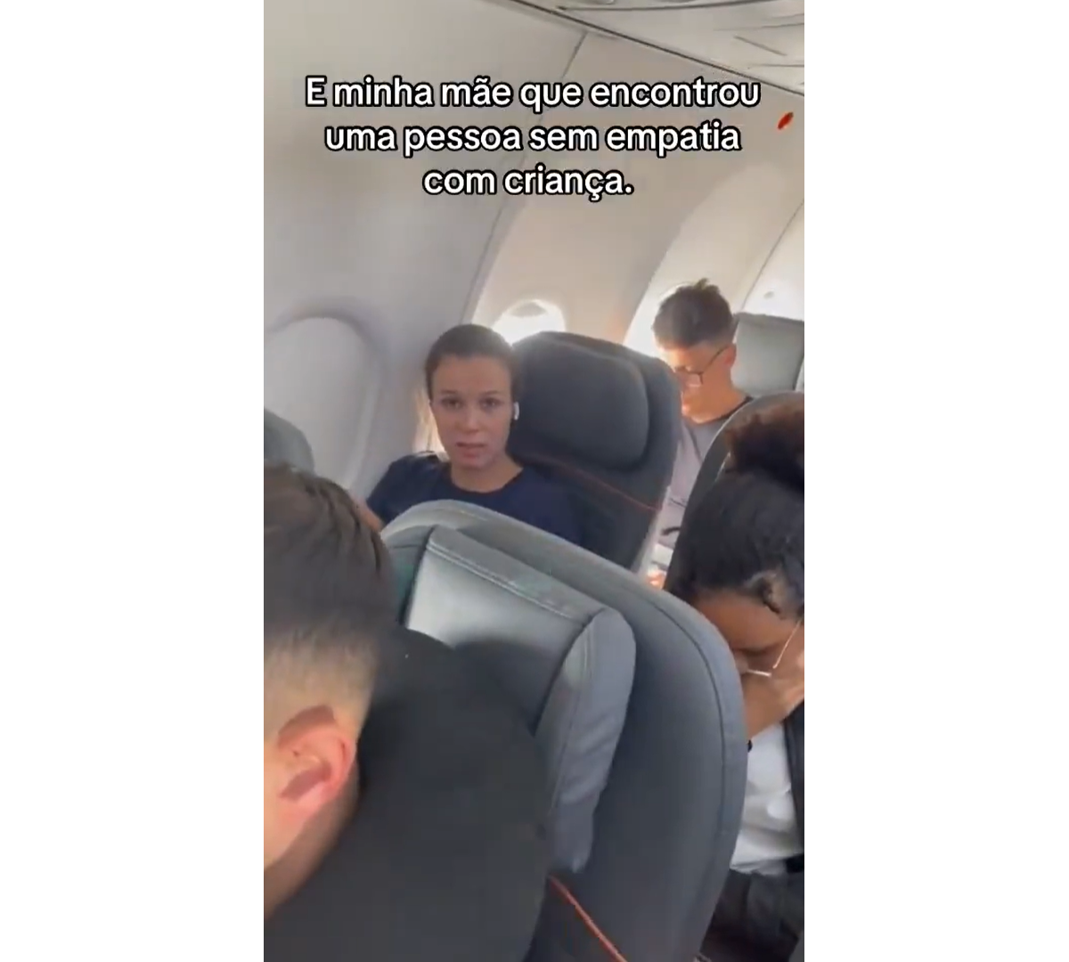 Foto: Jeniffer Castro foi acusada por uma mãe de não ter empatia, ao se ...