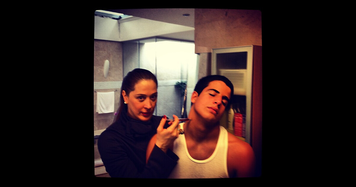 Claudia Raia sobre Enzo e Nicole Bahls: 'Ele está na hora de brincar ...