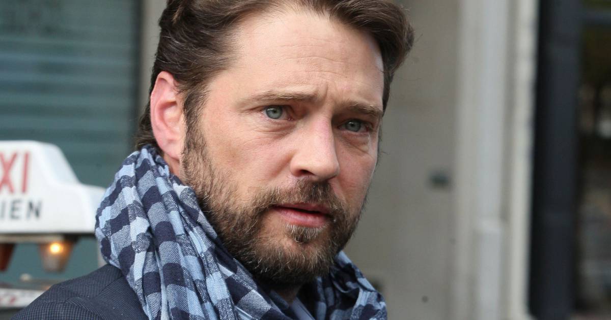 Jason Priestley faz 44 anos com planos de lançar livro sobre 'Barrados ...