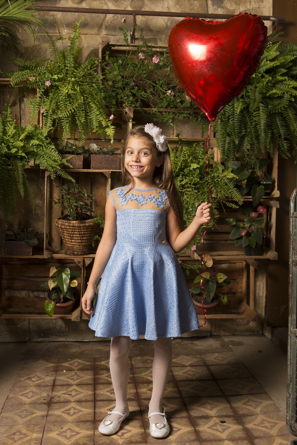 Foto: Melissa Nóbrega é Bia, a irmã caçula de Carol (Bruna Griphao) e ...