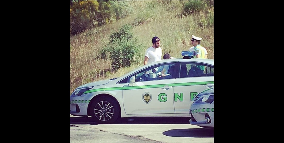 Foto: Luana Piovani fotografou o marido sendo multado em Portugal nesta ...