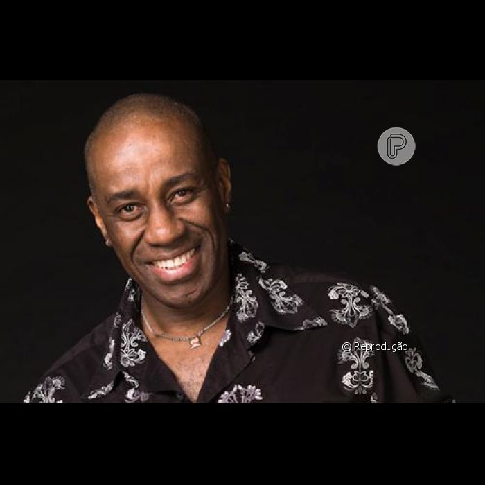 Mário Sérgio fazia parte do grupo Fundo de Quintal e suas composições ...