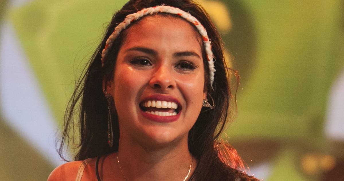 Aos 19 anos, Munik conquistou a preferência do público do 'BBB16' e ...
