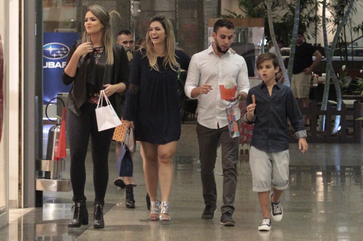 Foto: Casada com Mico Freitas, Kelly Key é mãe de Jaime Vitor Freitas ...