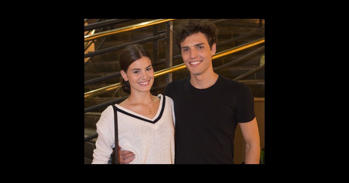 Camila Queiroz e Lucas Cattani teriam terminado o namoro de três anos ...