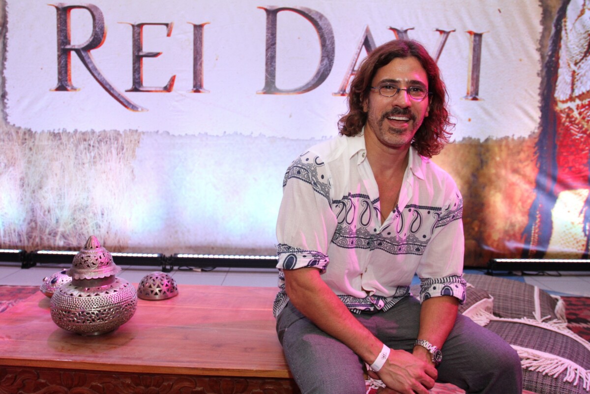 Foto: O ator Leonardo Brício está processando a TV Record por direitos ...