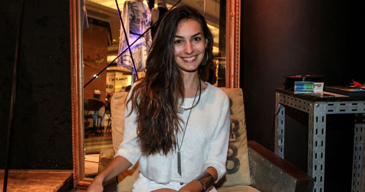 Marina Moschen completa 20 anos no próximo sábado, 15 de outubro de ...