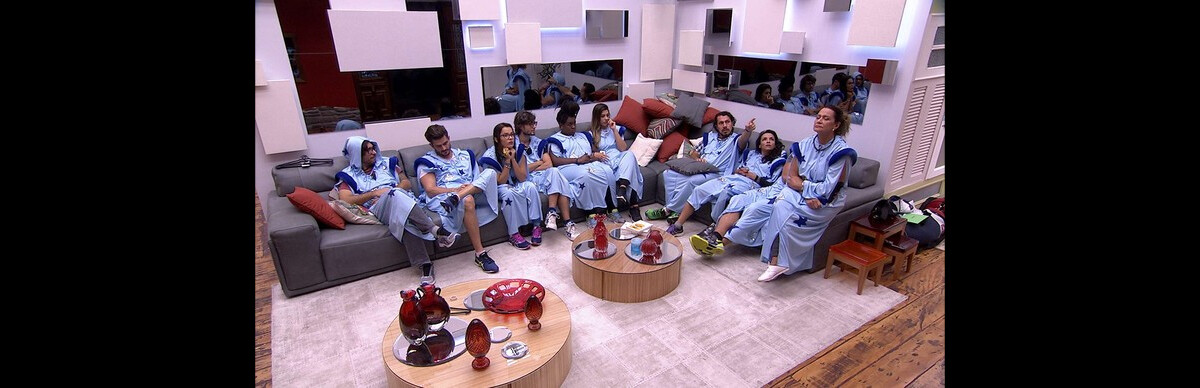 Foto: No 'BBB17', todos os brothers participaram da Prova do Líder na ...