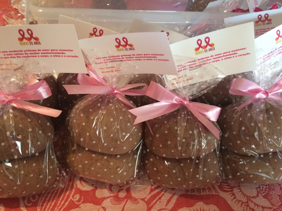 Foto: As 'mamas do amor', confeccionadas com alpiste, são enviadas pelo ...