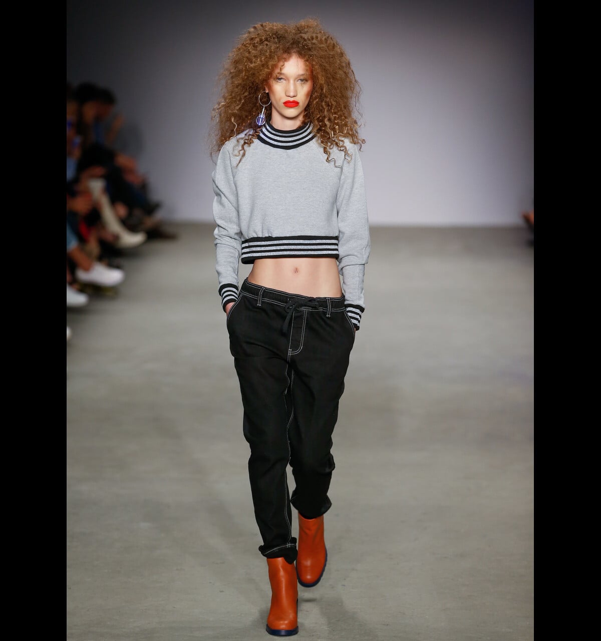 Foto: Top cropped em várias versões para o verão 2019. Cropped para os ...