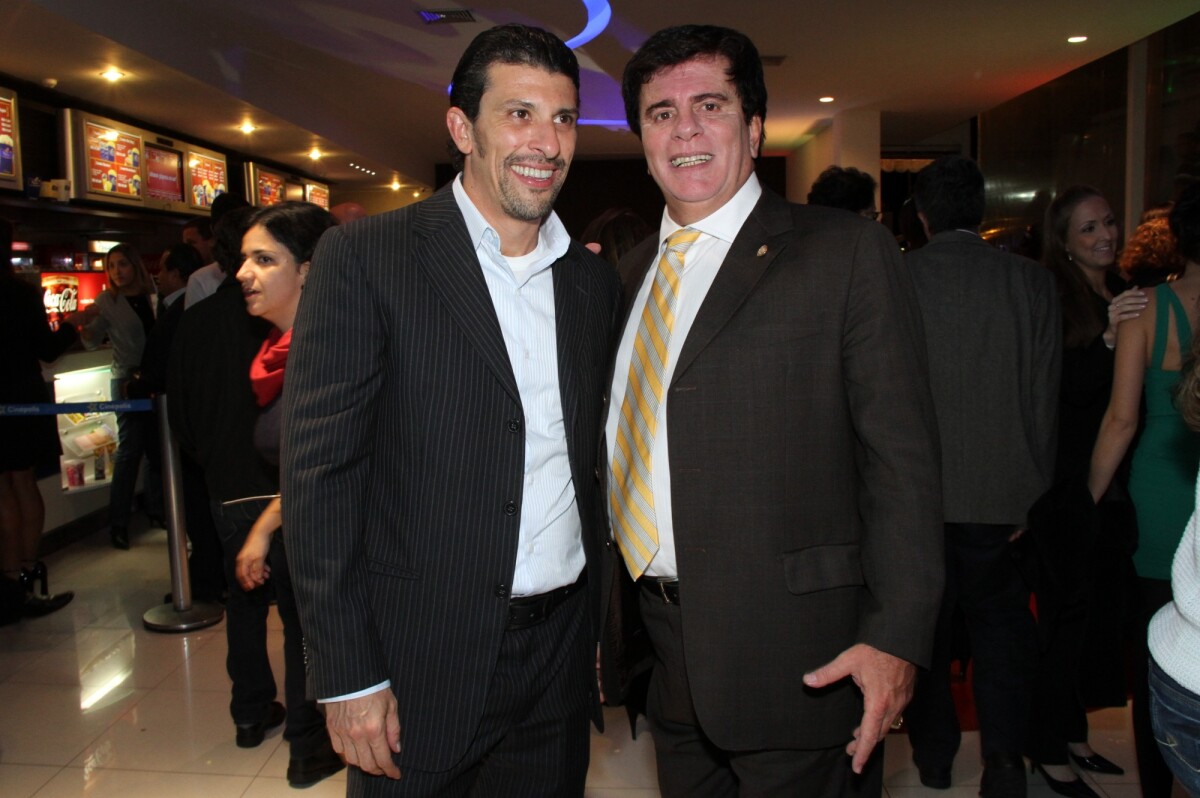 Foto: Wagner Montes ao lado de Milhem Cortaz - Purepeople