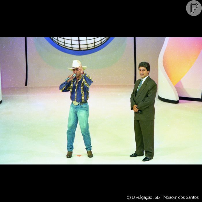 Wagner Montes apresentou o 'Novo Show de Calouros', na década de 1990 ...