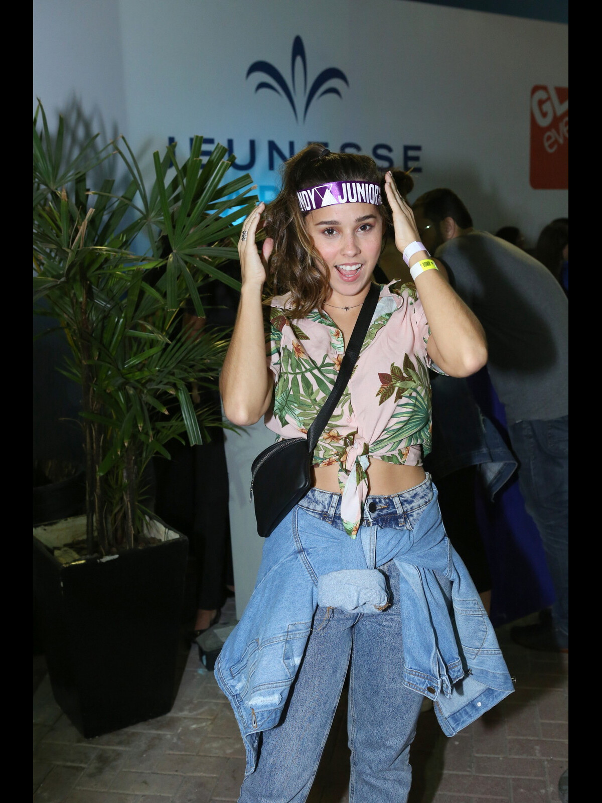 Foto: Thati Lopes revela que pediu ingresso a Júnior: 'Eu encontrei com ...