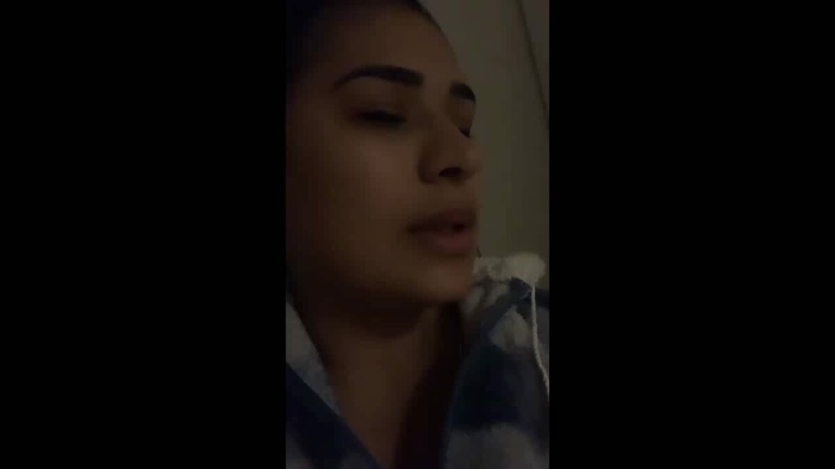 Vídeo: Simone relata experiência espiritural que viveu em show neste ... Vídeo: Simone relata experiência espiritural que viveu em show neste ...