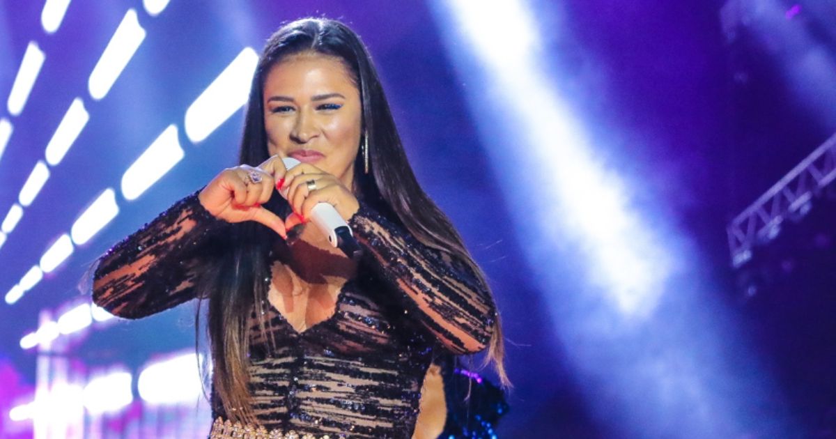 Simone é a cantora brasileira mais seguida no Tik Tok - Purepeople