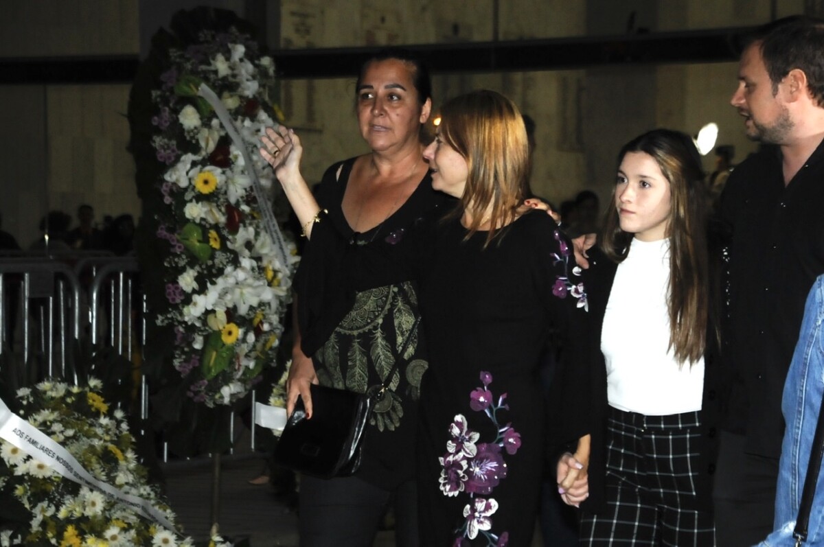 Foto: Gugu Liberato deixou filhas gêmeas, Marina e Sofia - Purepeople