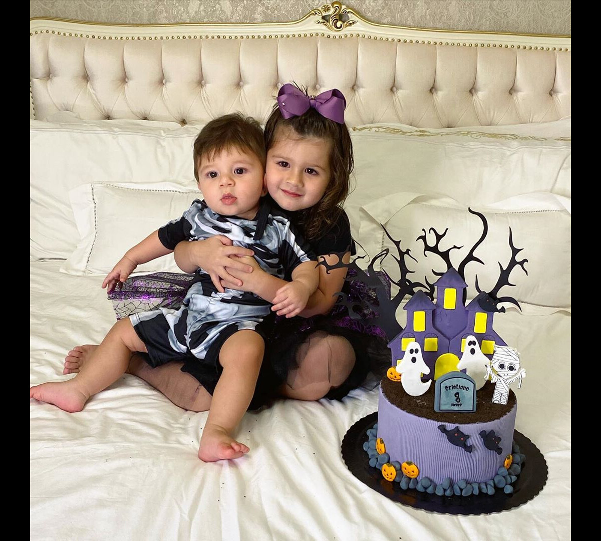 Foto: Foto de filhos de Cristiano em festa por 8 meses do caçula ...