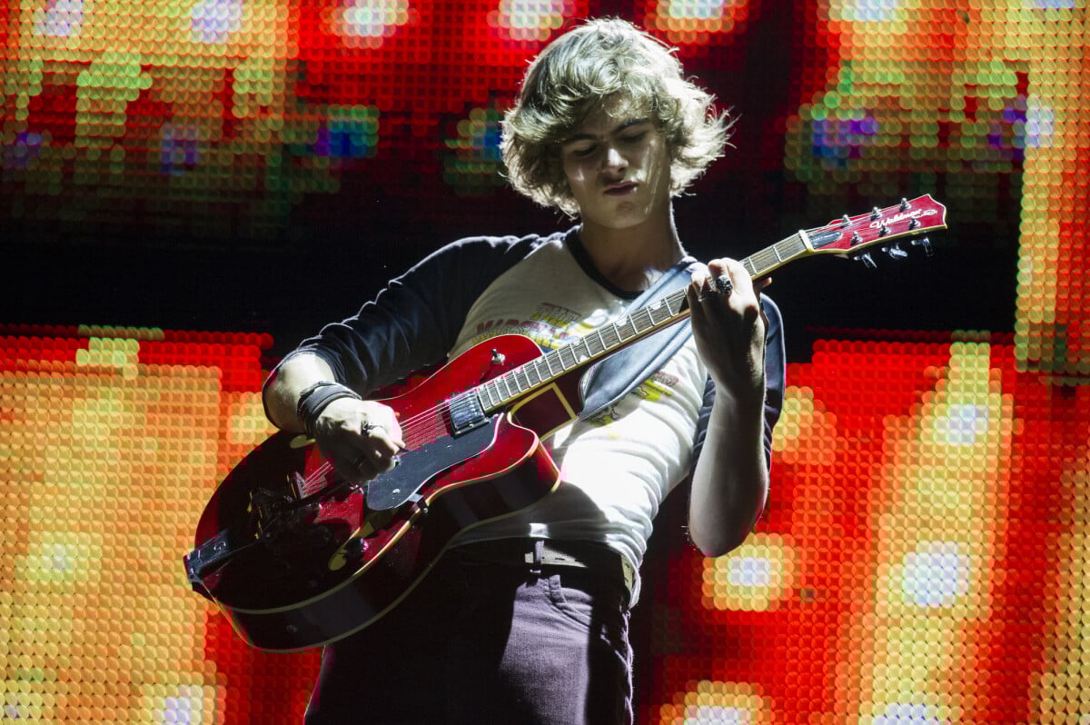 Foto: Novela 'Malhação: Sonhos': Pedro (Rafael Vitti), namorado de ...