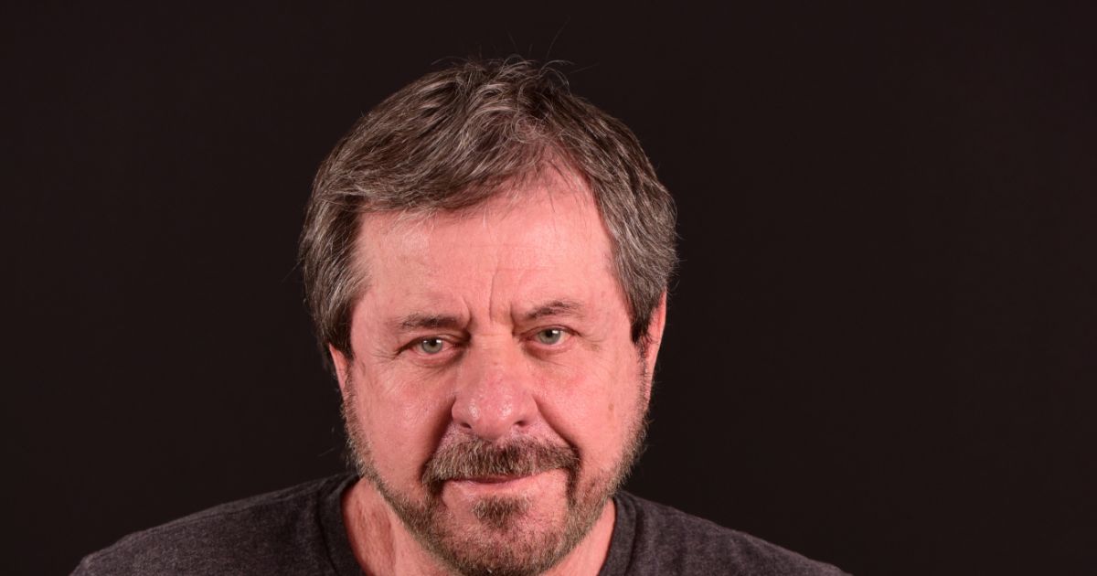 Na novela 'Gênesis', Flávio Galvão é o responsável por fazer a voz de ...