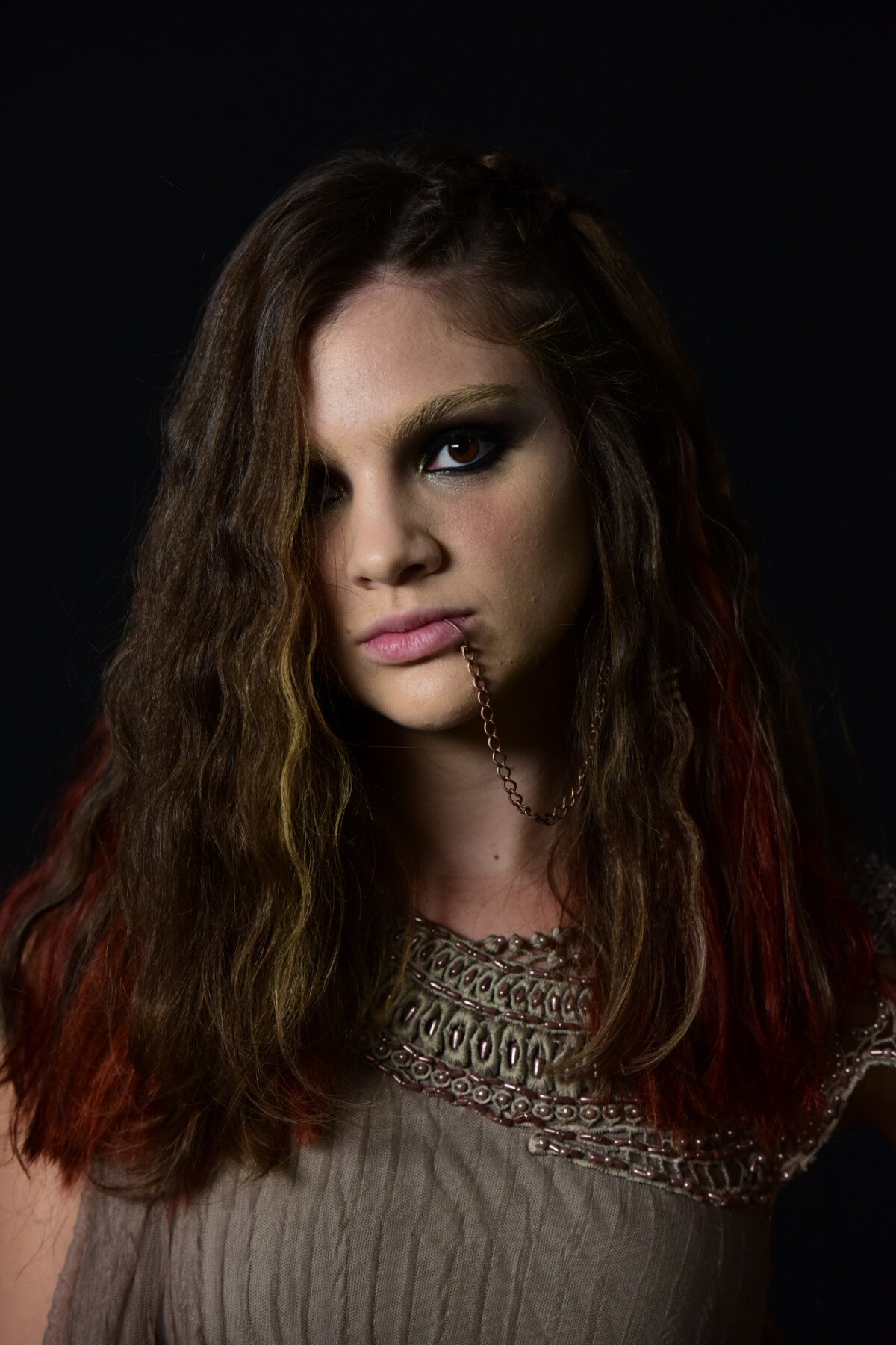 Foto: Tamires (Débora Ozório) é uma das filhas de Ló (Emilio Orciollo ...