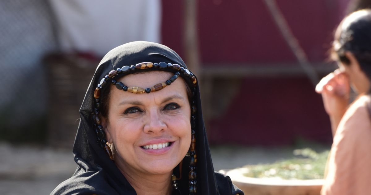 Maresca na fase mais adulta é vivida por Marcella Muniz, na novela ...